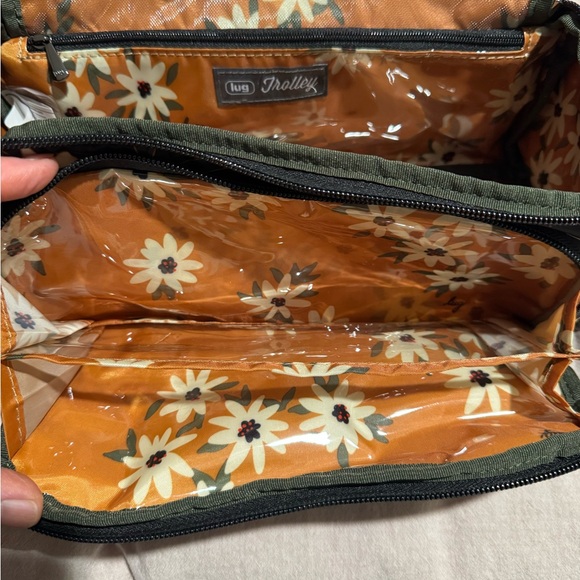 lug | Bags | Lug Trolley Case Autumn Daisy Travel Toiletries | Poshmark
